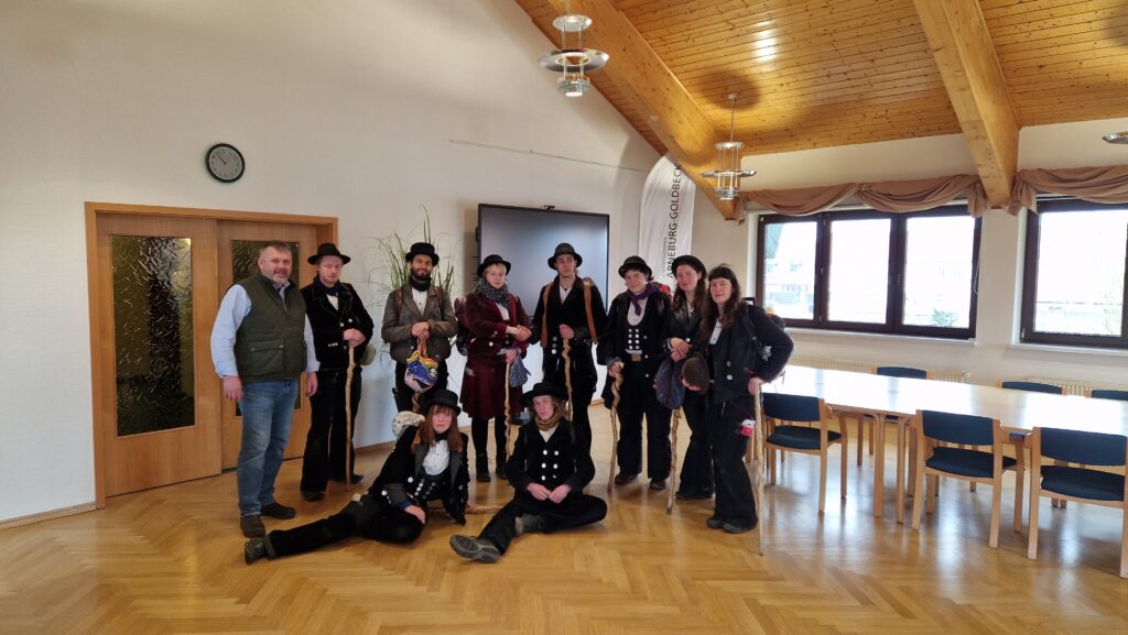 Zimmerleute auf der Walz: Tradition und Handwerk in der ...